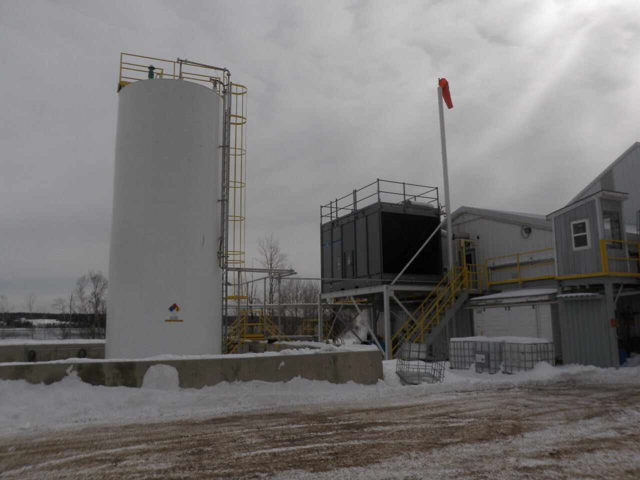 Install Tank and Pipe - Fastco Corporation